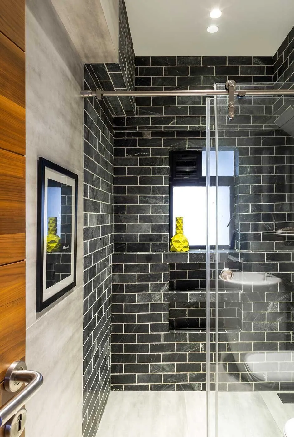 7 Easy Tips for Maintaining Clean and Shiny Tiles