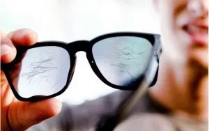 How to Use Vaseline to Remove Scratches From Your Eyeglasses and Sunglasses